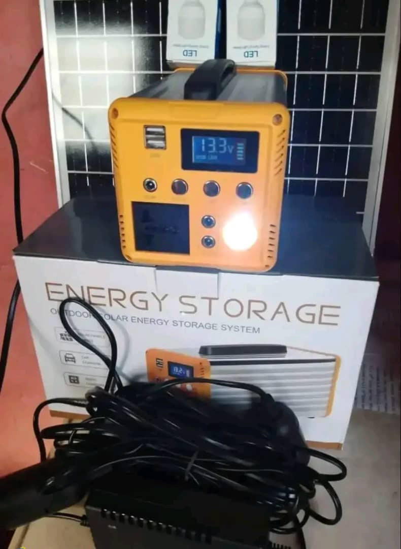 300watts Solar Generator (Brand New) – SolarMarket Hub – All things Solar.
